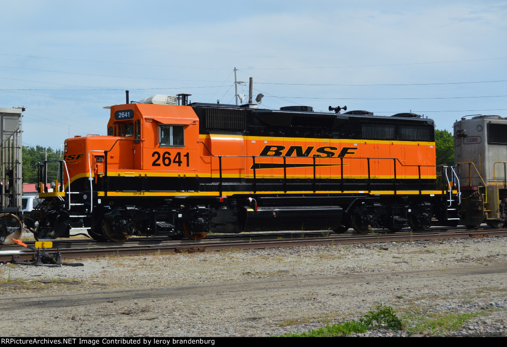 BNSF 2641